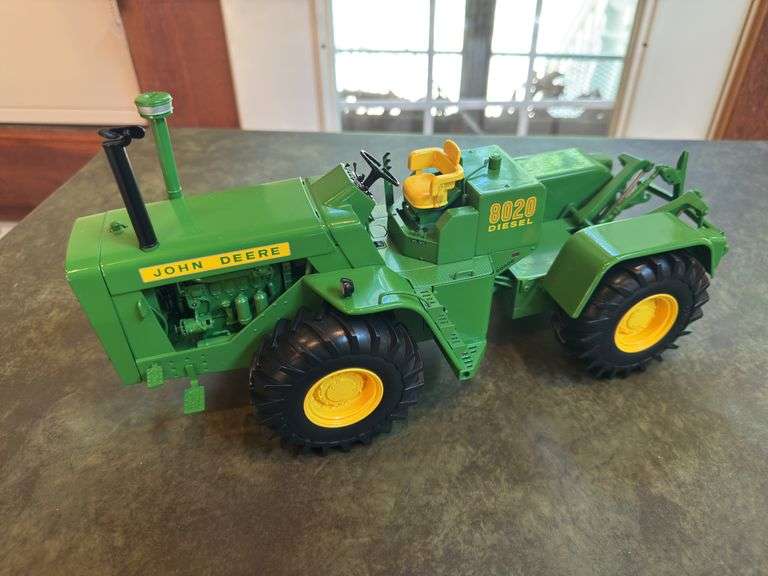 ERTL Precision Classics John Deere The Model 8020 Tractor - Kaufman ...