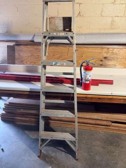 6 ft. Aluminum ladder & Badger fire extinguisher - Kaufman Realty ...