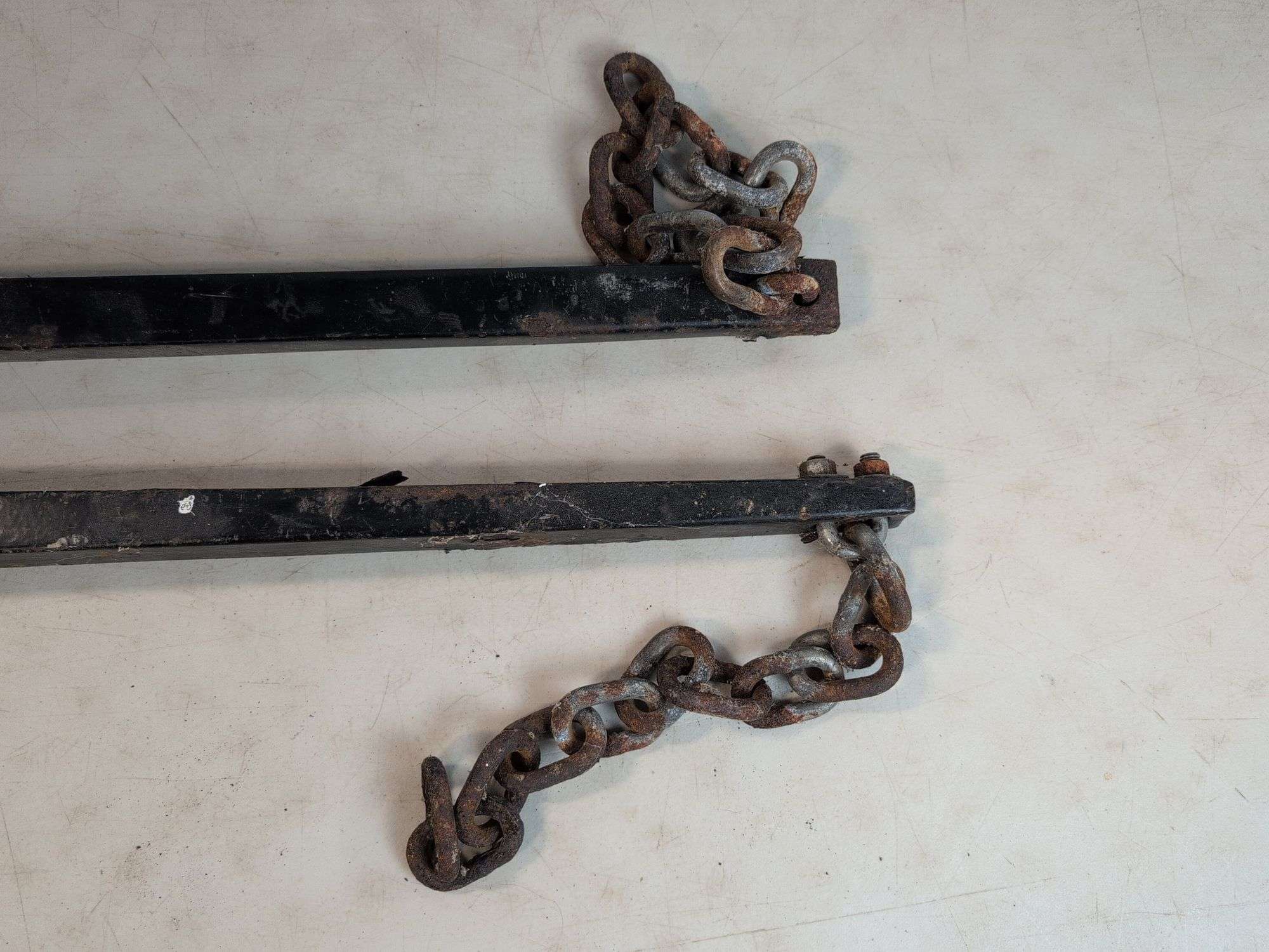 (2) Draw-Tite weight distribution hitch bars - Kaufman Realty & Auctions