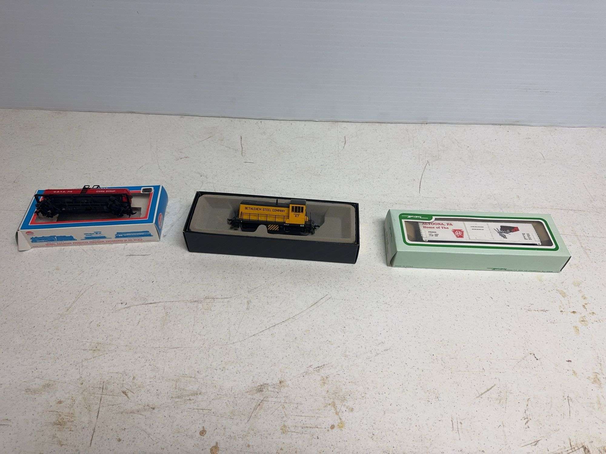 Spectrum GE 70 Ton Diesel Engine,Model Car Tank Car, Bevbel Rail Car ...