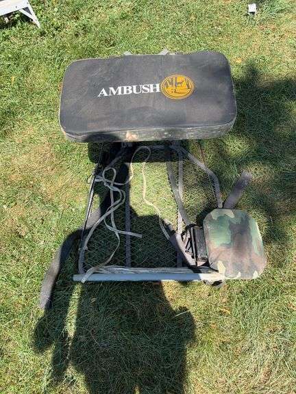 Ambush Tree Stand - Kaufman Realty & Auctions