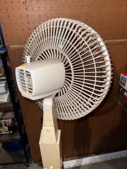 Lakewood Upright Oscillating Fan, Honeywell Small Fan - Kaufman Realty ...