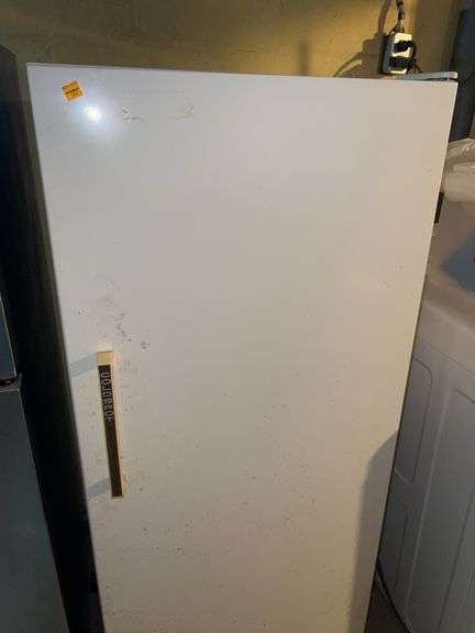 Sears Coldspot Thinwall Freezer - Kaufman Realty & Auctions