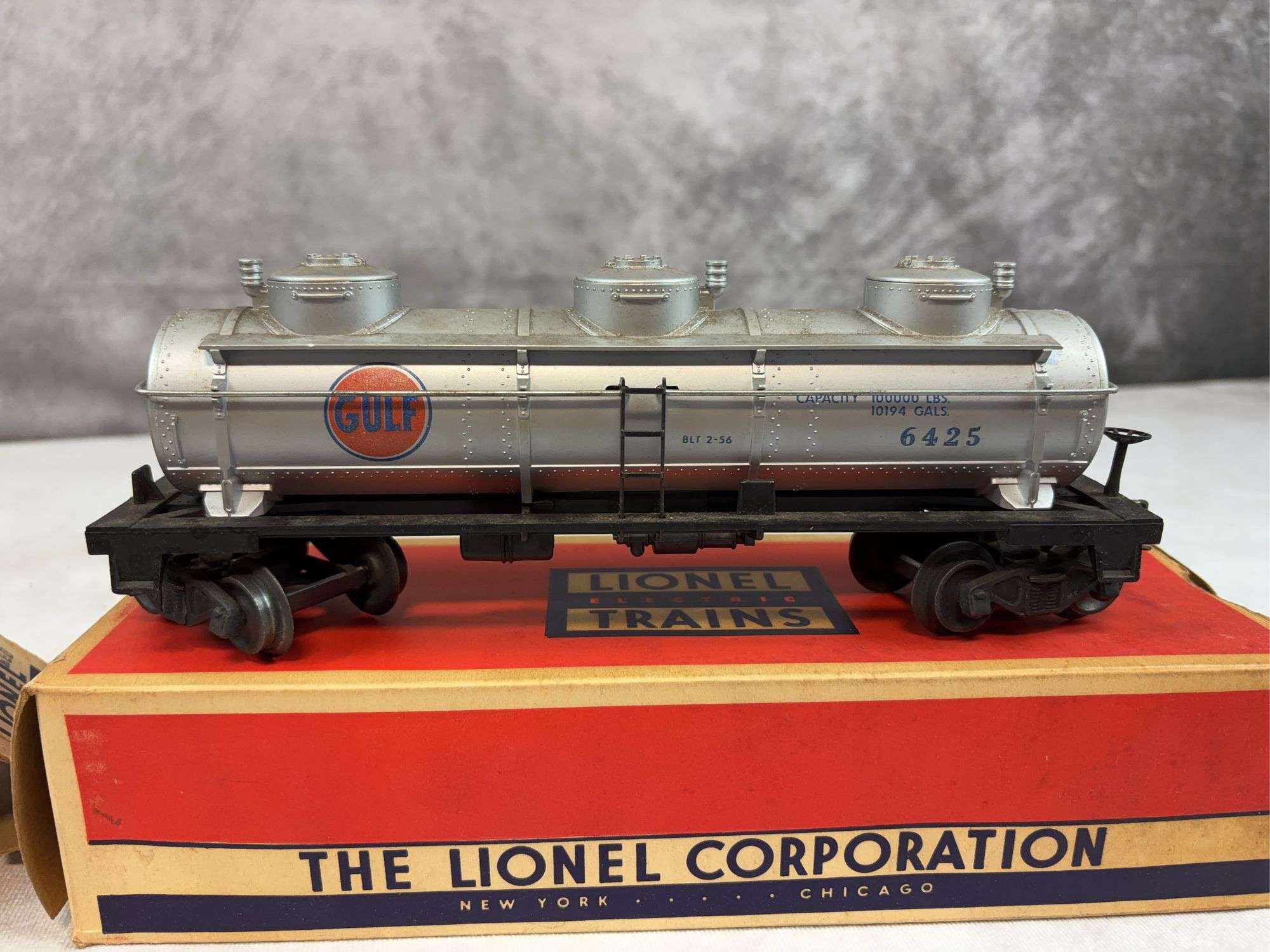 Lionel No. 6456 Red Hopper Car in Original Box & Lionel Postwar No ...