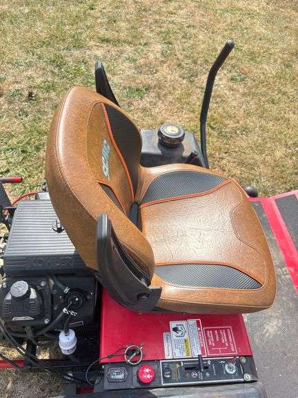 Steiner Zero Turn Mower, 60” Mower Deck, New Rear Big Grip Tires , Runs ...