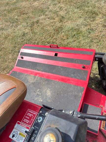 Steiner Zero Turn Mower, 60” Mower Deck, New Rear Big Grip Tires , Runs ...