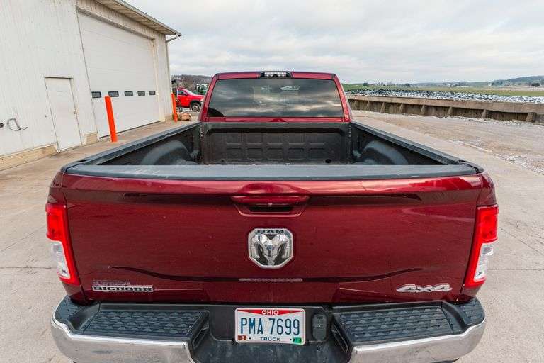 2020 Ram 2500 HD Hemi Pickup Truck - Kaufman Realty & Auctions