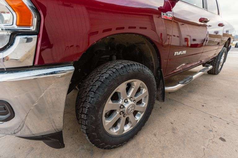 2020 Ram 2500 HD Hemi Pickup Truck - Kaufman Realty & Auctions